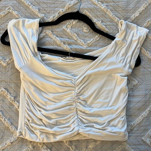 Billabong | Tops | Pacsun Billabong White Crop Top | Poshmark